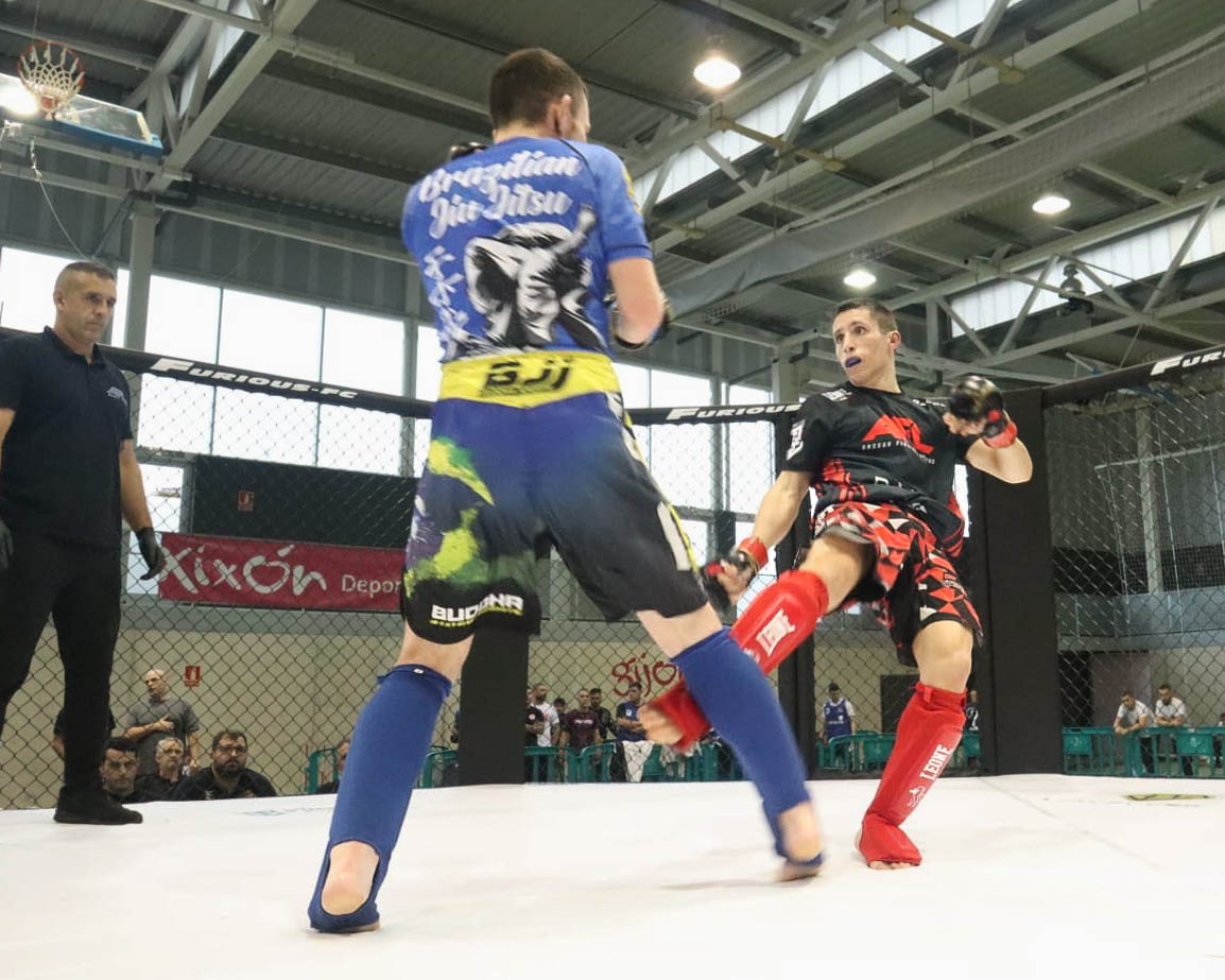 Monkey Energy Drinks con la AFL en las luchas de MMA - Monkey Energy Drinks